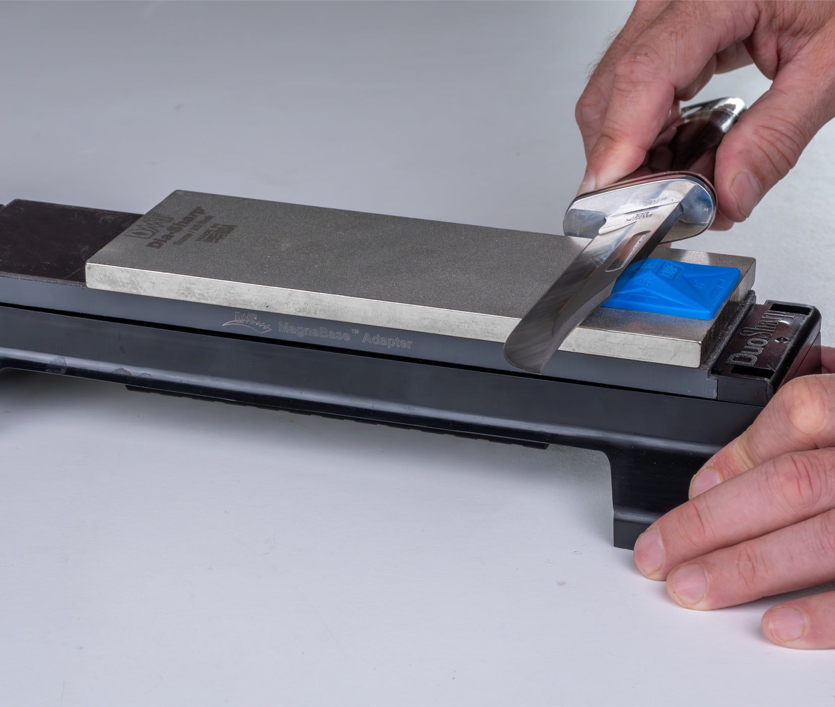 DMT EdgeSharp Magnetic Angle Guide — Sharpening Supplies